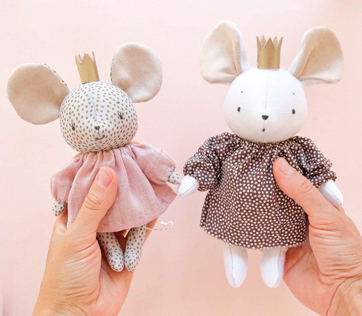 MAMA & BABY MOUSE – 10x2 Studio