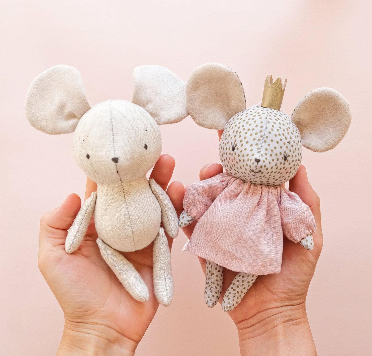 MAMA & BABY MOUSE – 10x2 Studio